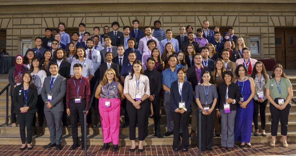 Call for GMiS STEM Scholarship Reviewers - Great Minds in STEM